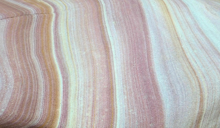 Rainbow Sandstone - What Is It and When To Use It - Paving Finder