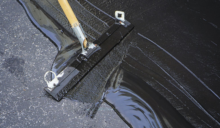 Asphalt Water Guide - How to Prevent Infiltration