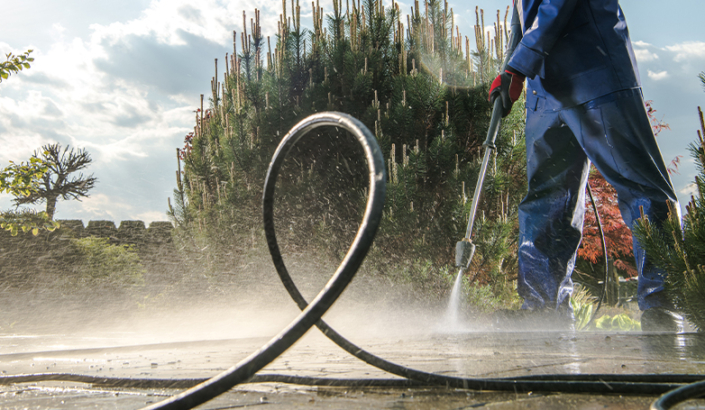 Macadam Driveway - Cost, Maintenance, Pros and Cons.