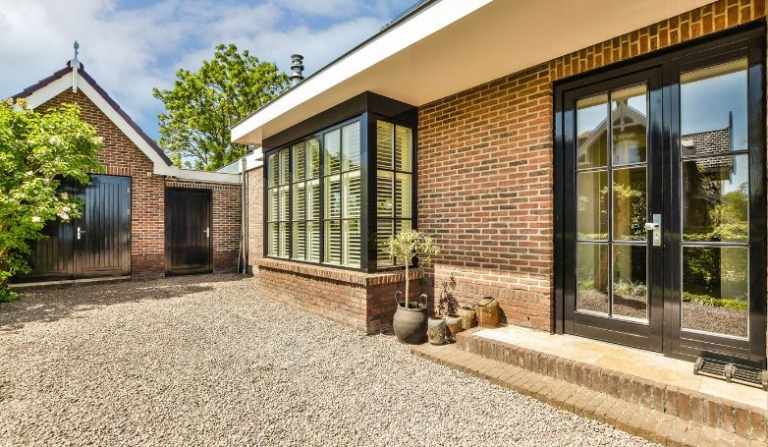 Decomposed Granite Driveway – All the Pros and Cons